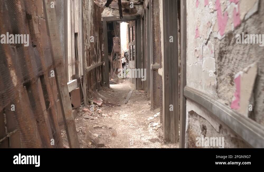 Abandoned crumbling house Stock Videos & Footage - HD and 4K Video ...