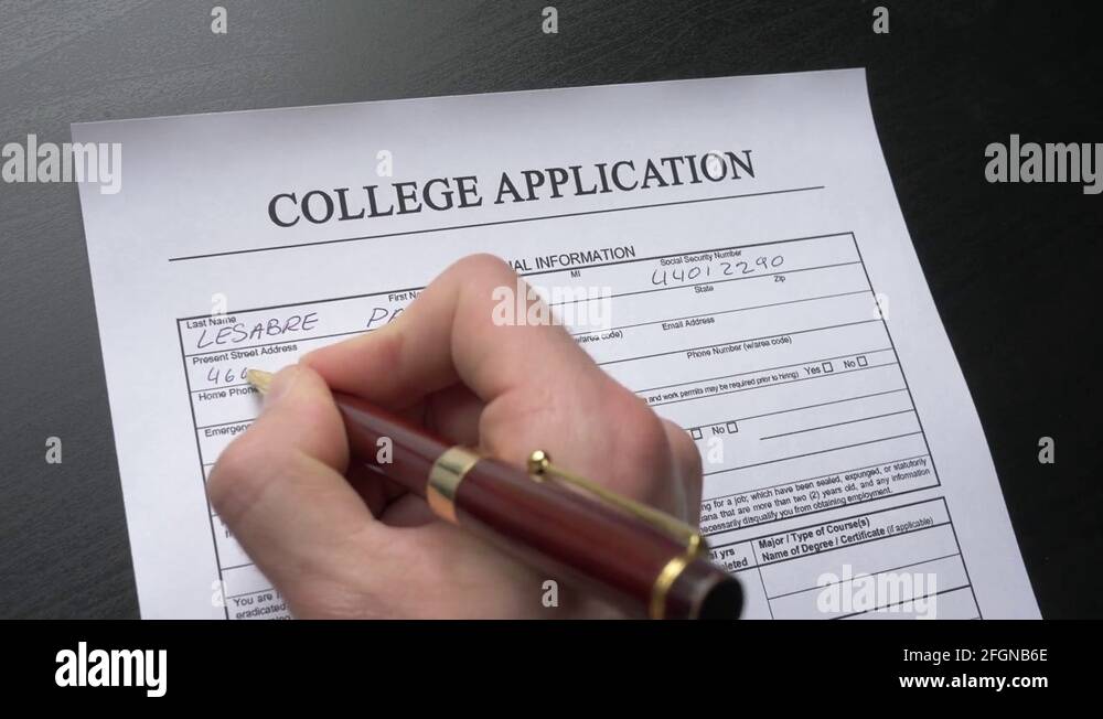 College application Stock Videos & Footage - HD and 4K Video Clips - Alamy