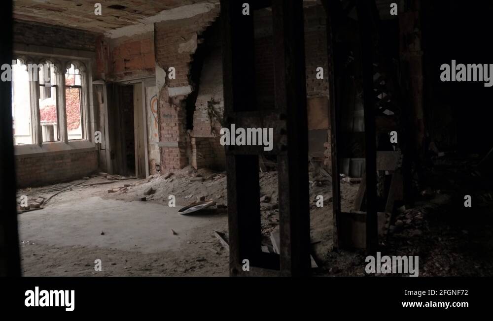 Decaying castle Stock Videos & Footage - HD and 4K Video Clips - Alamy