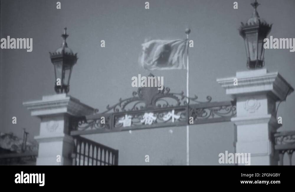 1939 war palace Stock Videos & Footage - HD and 4K Video Clips - Alamy