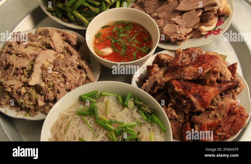 Pig duck Stock Videos & Footage - HD and 4K Video Clips - Alamy