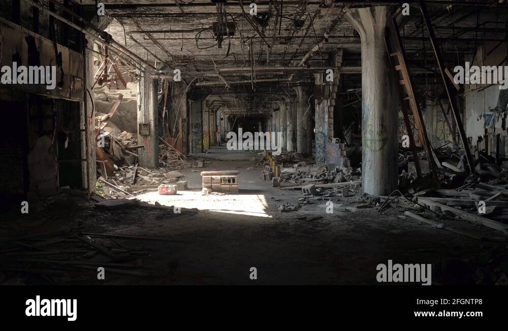 Run down factory usa Stock Videos & Footage - HD and 4K Video Clips - Alamy