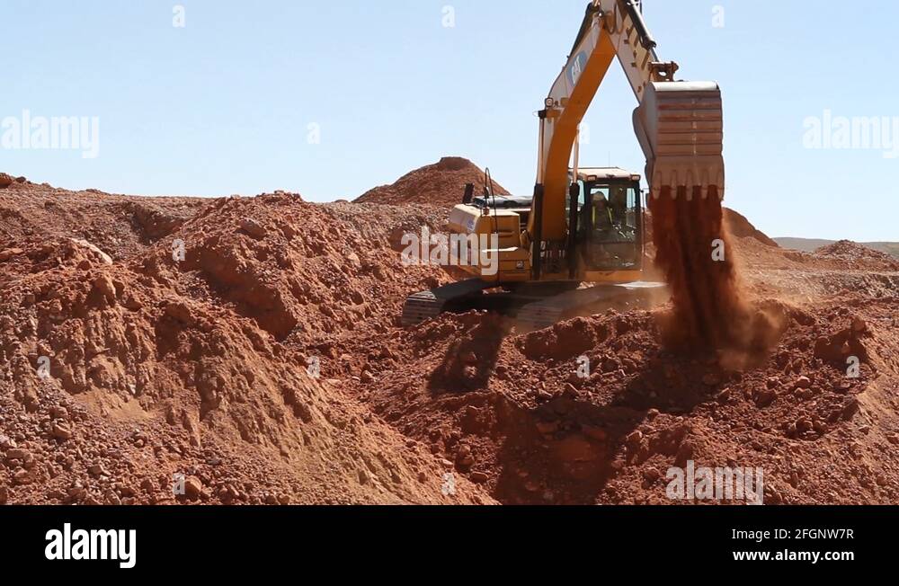 Moving soil Stock Videos & Footage - HD and 4K Video Clips - Alamy