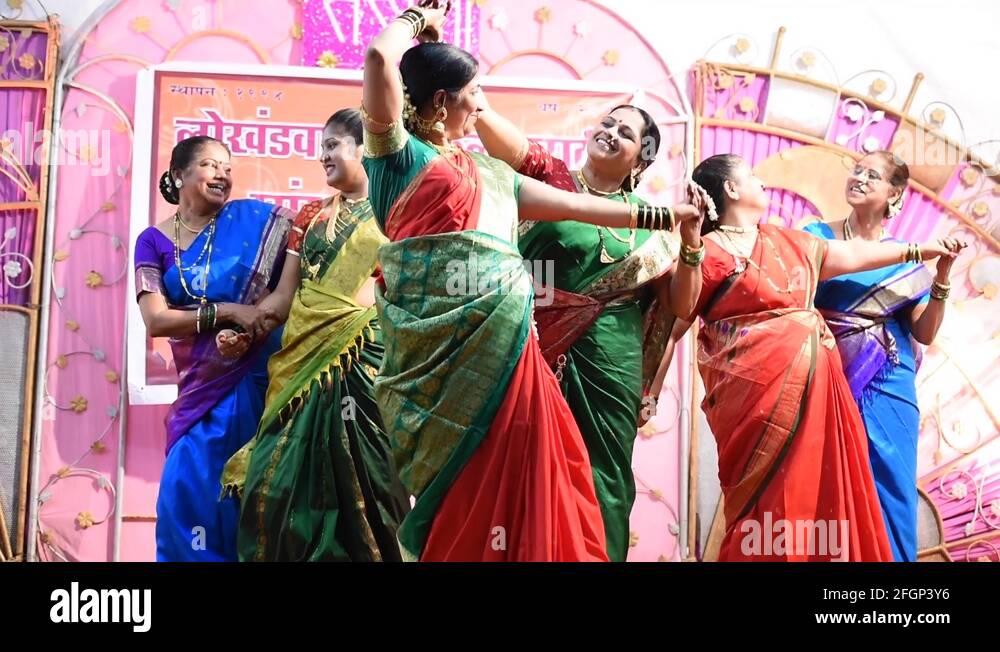 Maharashtrian Ladies folk dance Stock Video Footage - Alamy