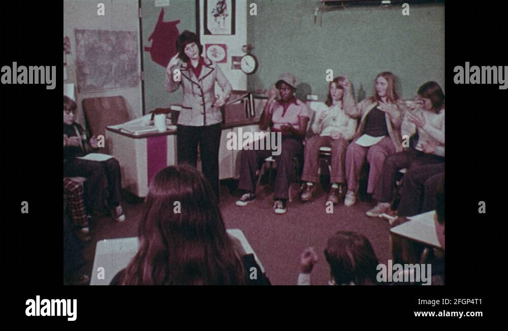 Sign language school Stock Videos & Footage - HD and 4K Video Clips - Alamy