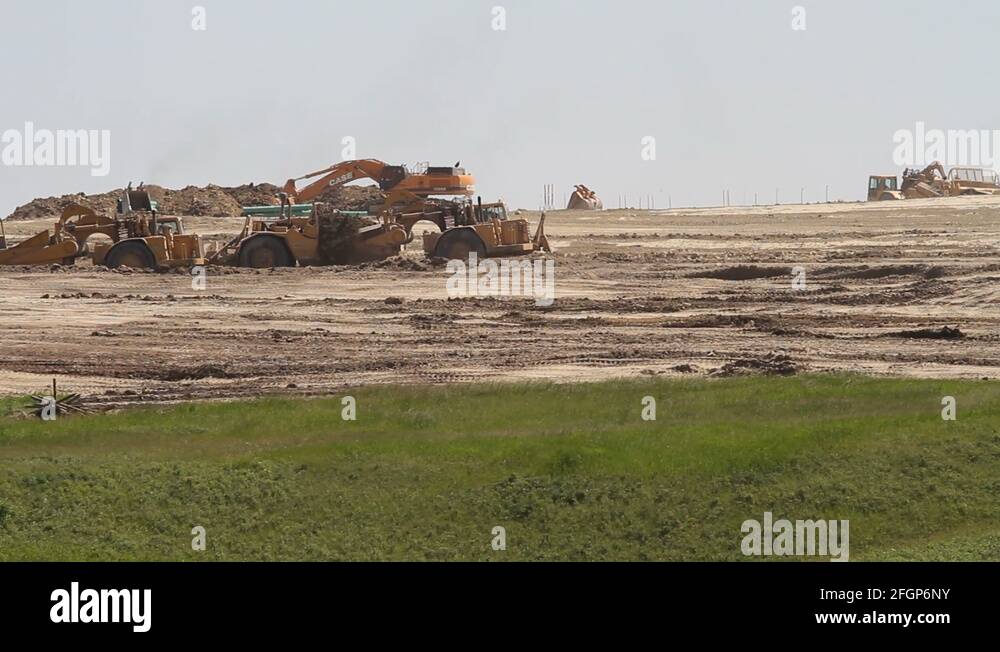 Earth grader Stock Videos & Footage - HD and 4K Video Clips - Alamy
