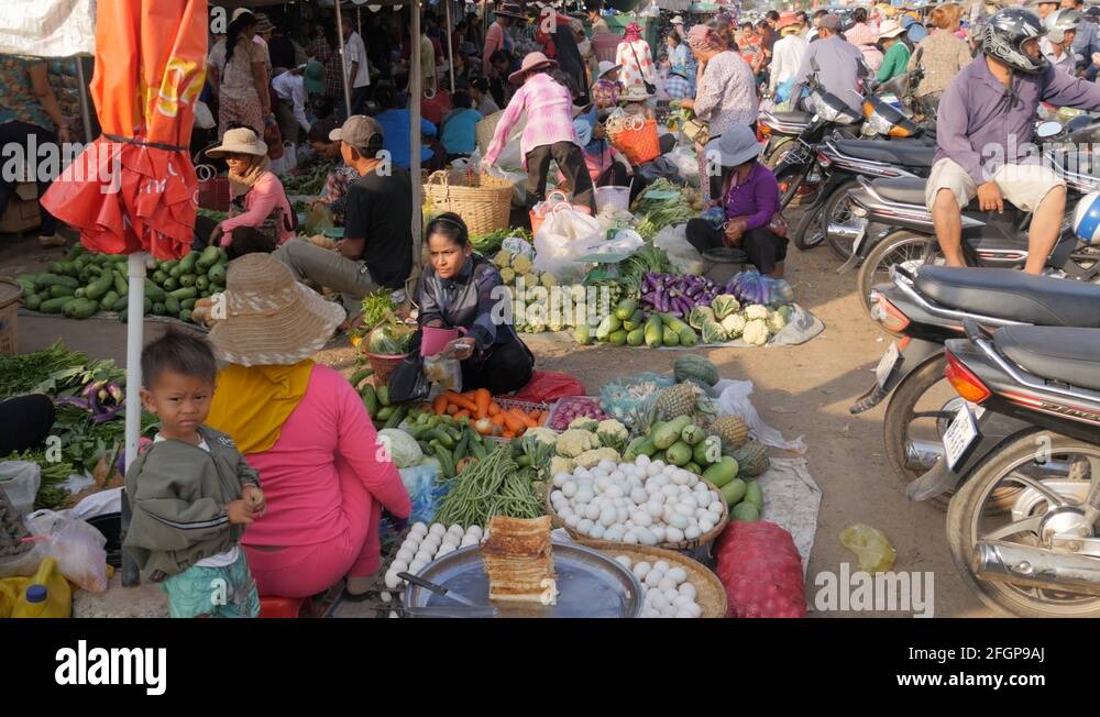 Vegetable sellers Stock Videos & Footage - HD and 4K Video Clips - Alamy