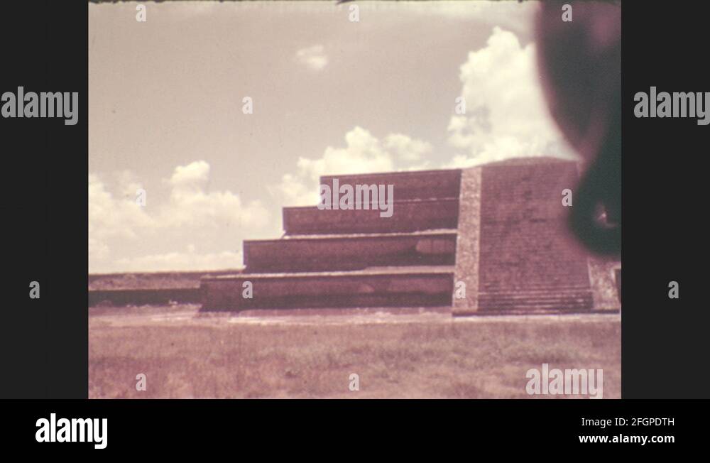 People on pyramid Stock Videos & Footage - HD and 4K Video Clips - Alamy