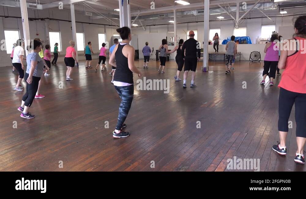 Zumba exercise class Stock Videos & Footage - HD and 4K Video Clips - Alamy