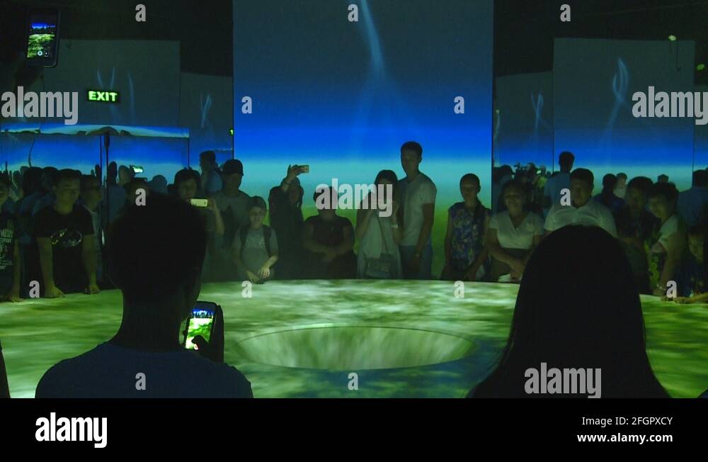 People for 3d visualization Stock Videos & Footage - HD and 4K Video ...