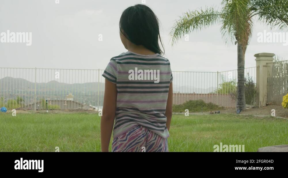 4K cute asian girl back side dancing hip hop dance move outdoor ...