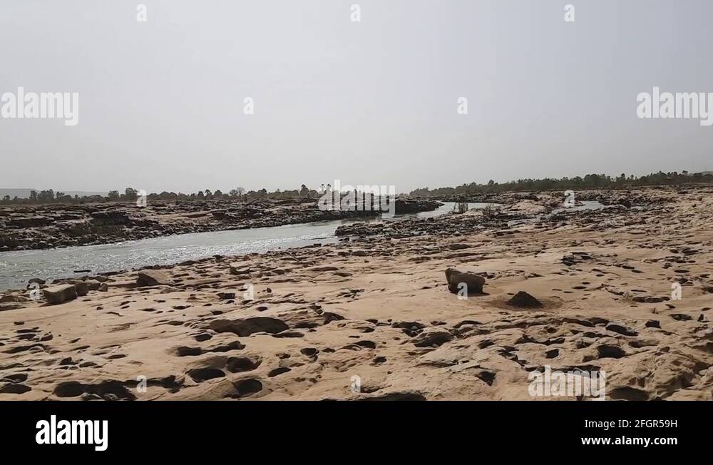 Niger river Stock Videos & Footage - HD and 4K Video Clips - Alamy