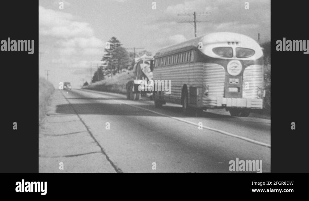 Tractor bus Stock Videos & Footage - HD and 4K Video Clips - Alamy