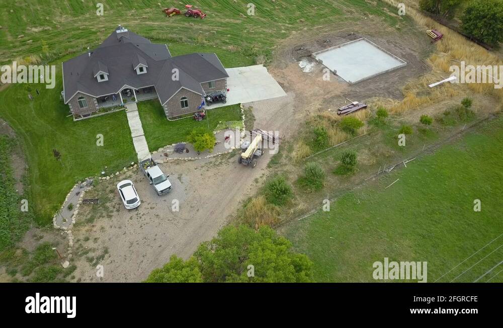 Ranch construction Stock Videos & Footage - HD and 4K Video Clips - Alamy