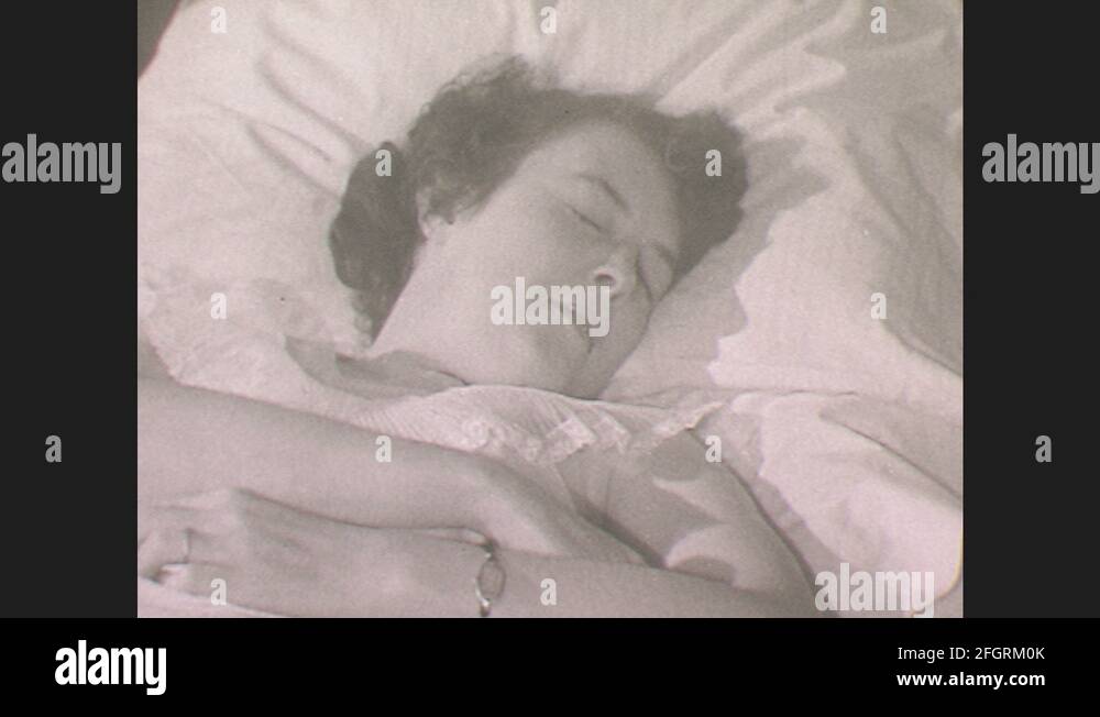 Trash bed Stock Videos & Footage - HD and 4K Video Clips - Alamy