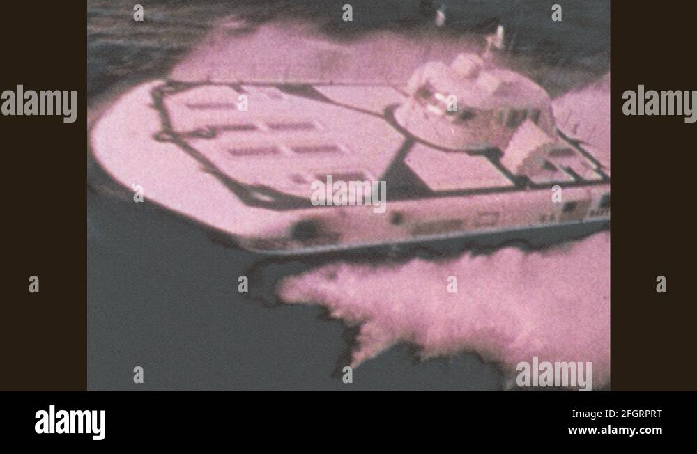 1970s hovercraft Stock Videos & Footage - HD and 4K Video Clips - Alamy