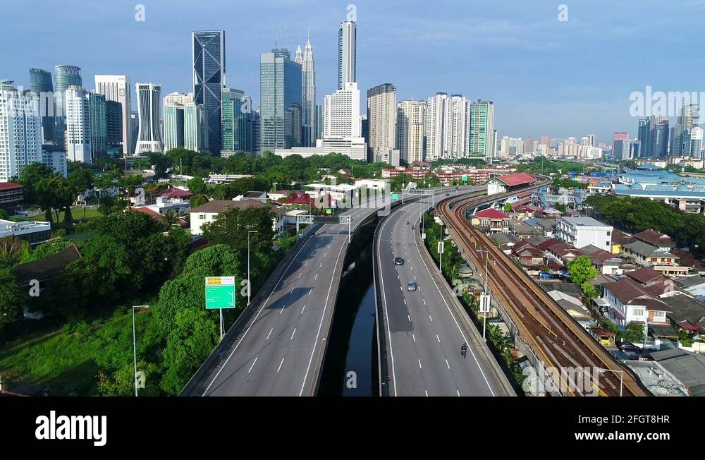 Expressway way Stock Videos & Footage - HD and 4K Video Clips - Alamy