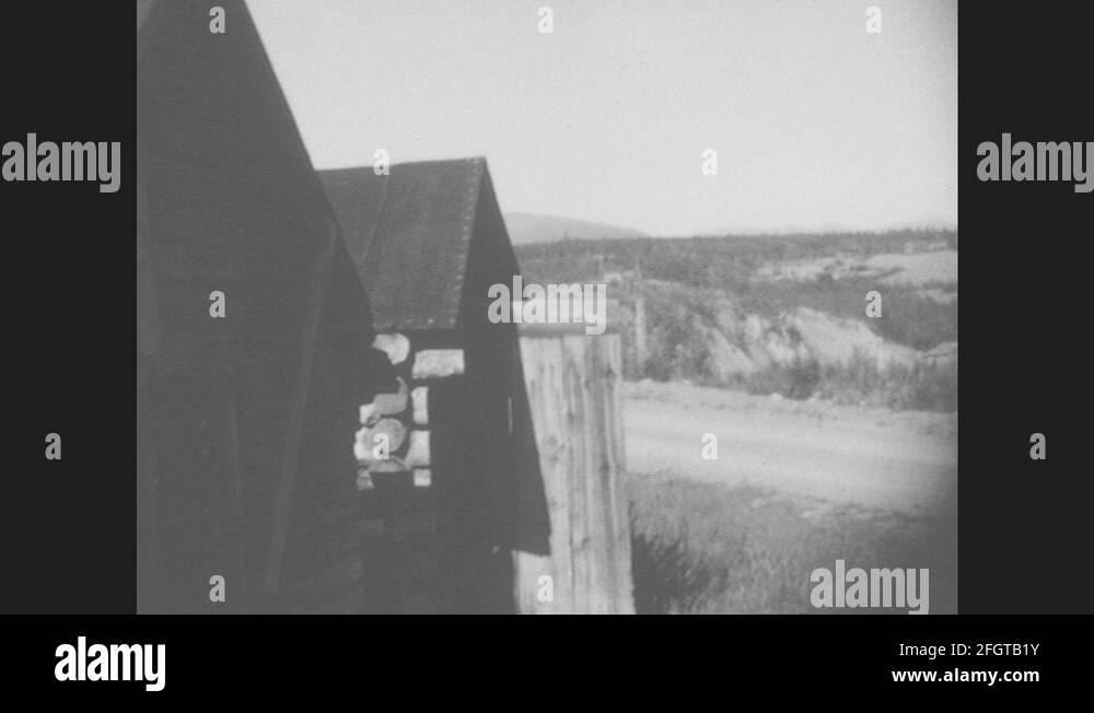 Town signs Stock Videos & Footage - HD and 4K Video Clips - Alamy