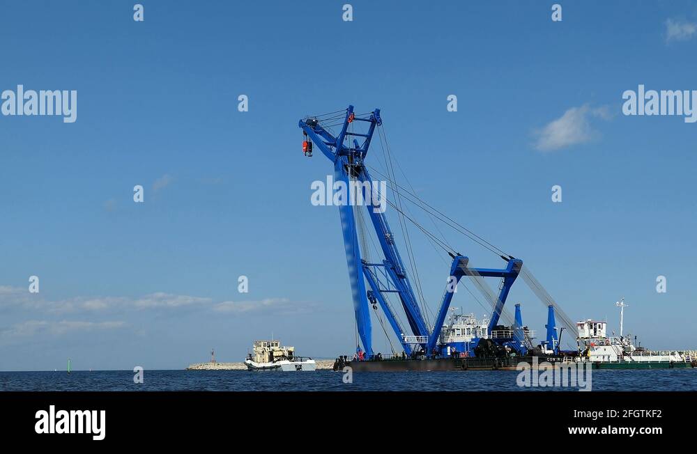 Floating crane or crane vessel Stock Videos & Footage - HD and 4K Video ...