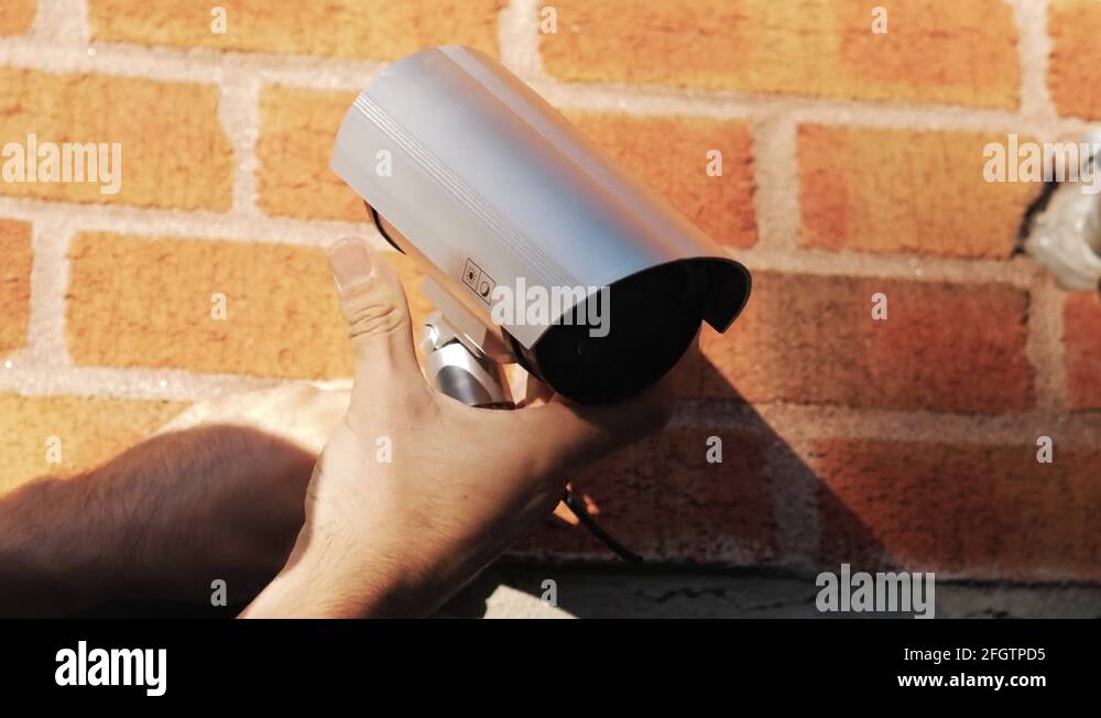 Man installing cctv Stock Videos & Footage - HD and 4K Video Clips - Alamy