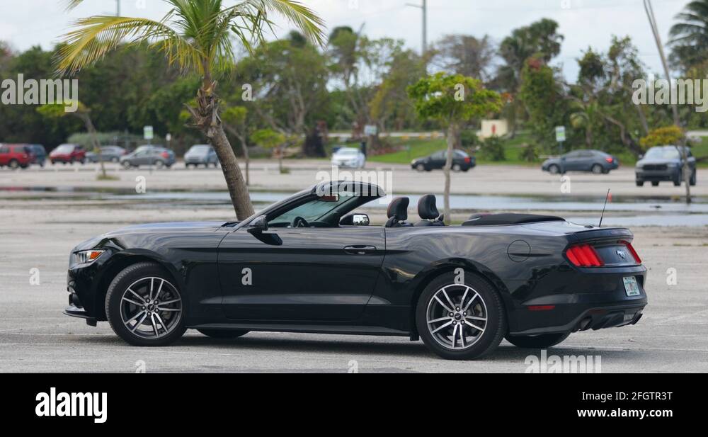 Black ford mustang convertible Stock Videos & Footage - HD and 4K Video ...