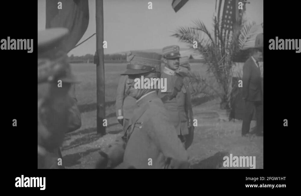 Wwi officers Stock Videos & Footage - HD and 4K Video Clips - Alamy