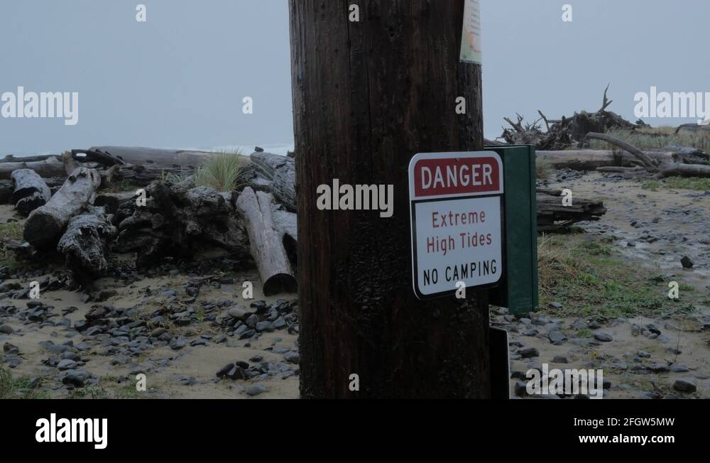 Extreme tides Stock Videos & Footage - HD and 4K Video Clips - Alamy