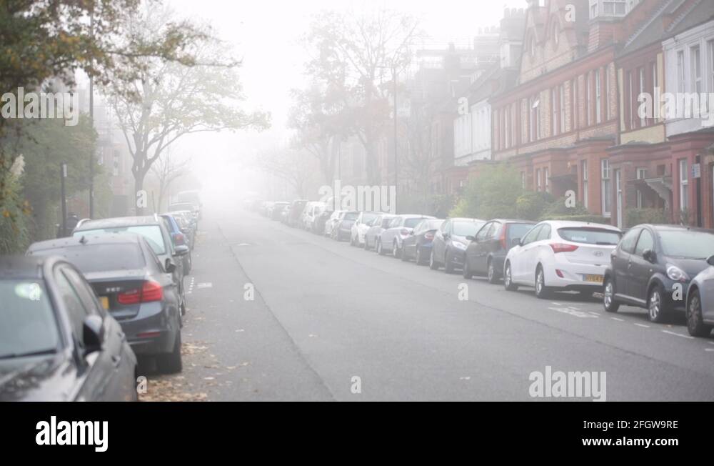 Fog london mist Stock Videos & Footage - HD and 4K Video Clips - Alamy