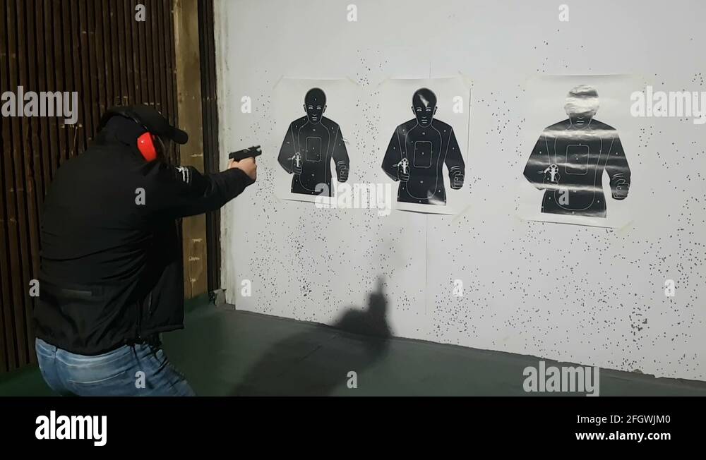 Armed bodyguard Stock Videos & Footage - HD and 4K Video Clips - Alamy