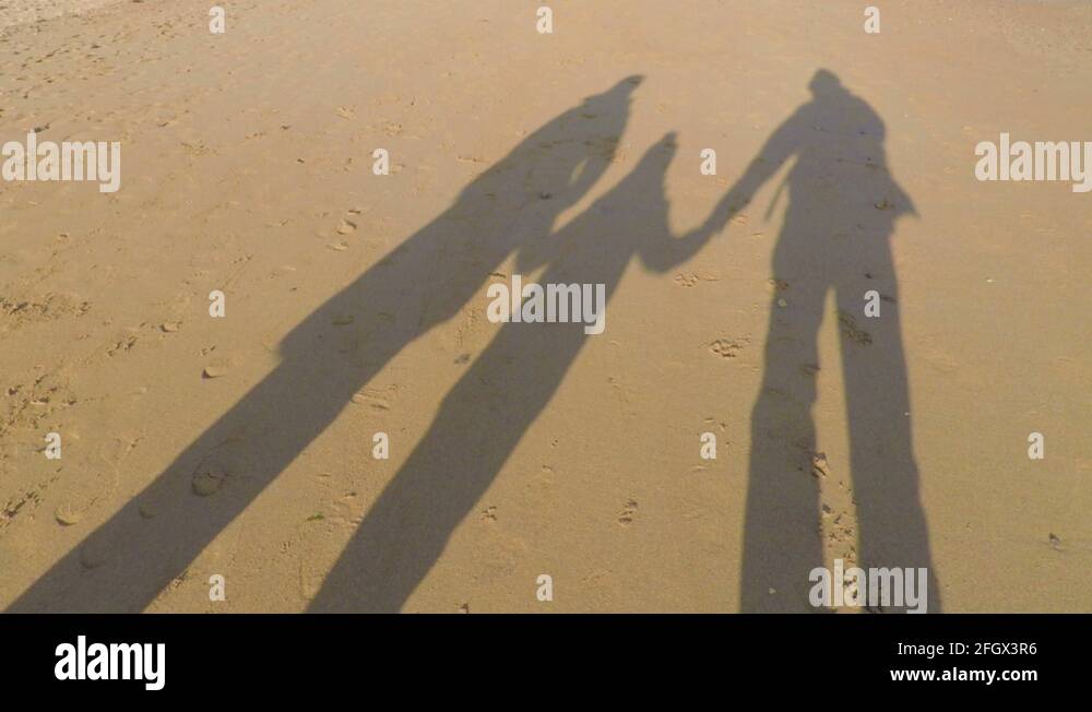 Family shadow beach Stock Videos & Footage - HD and 4K Video Clips - Alamy