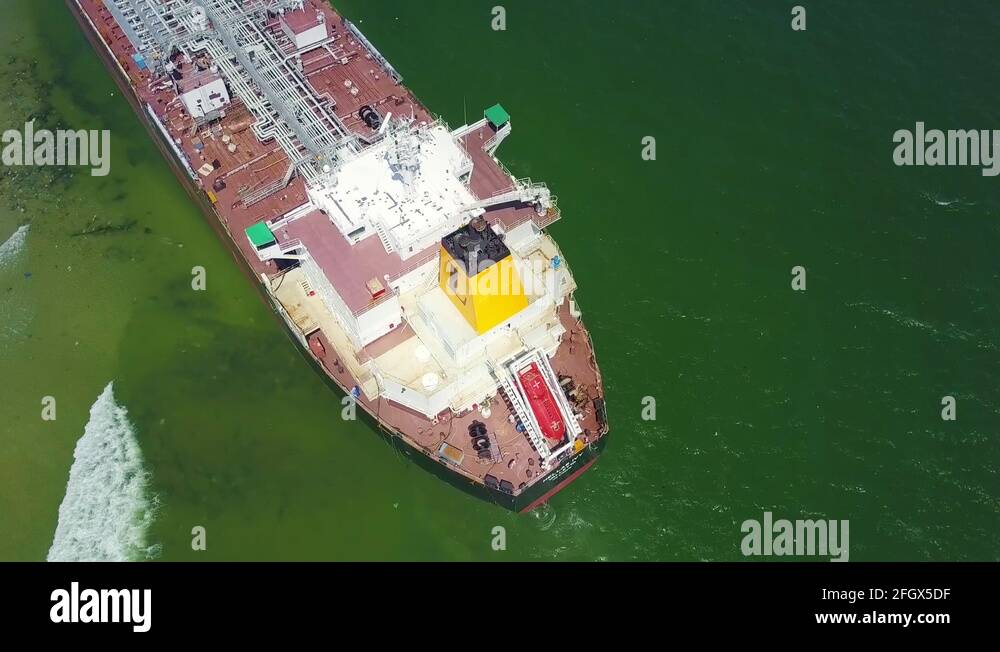 House water tanker Stock Videos & Footage - HD and 4K Video Clips - Alamy