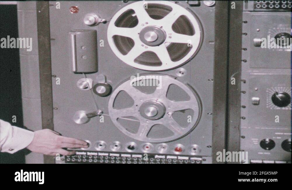 Needle and tape Stock Videos & Footage - HD and 4K Video Clips - Alamy