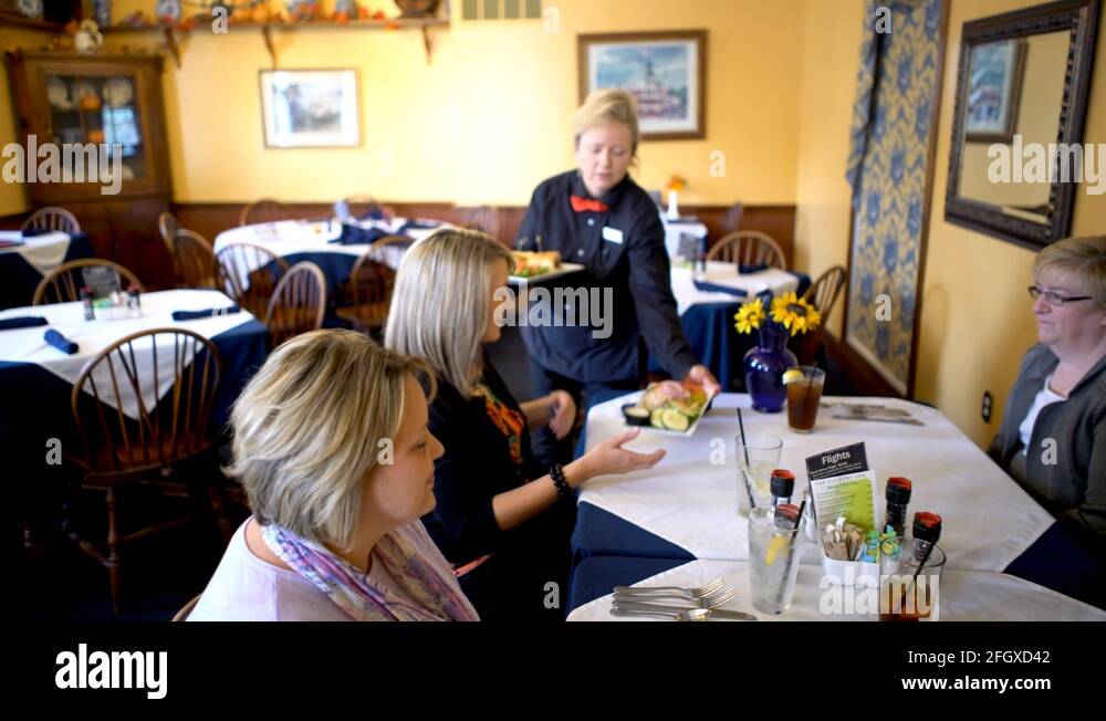 Luncheon plates Stock Videos & Footage - HD and 4K Video Clips - Alamy