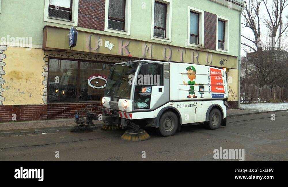 Road sweeper car Stock Videos & Footage - HD and 4K Video Clips - Alamy