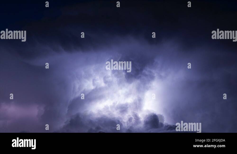 Twister tornado Stock Videos & Footage - HD and 4K Video Clips - Alamy
