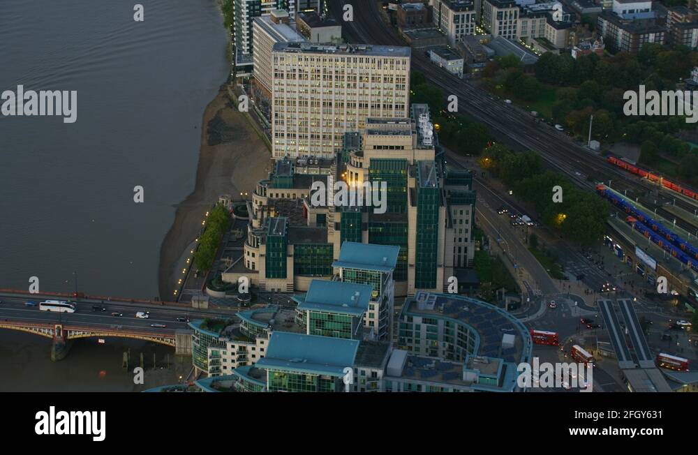 Mi6 headquarters building vauxhall cross Stock Videos & Footage - HD ...