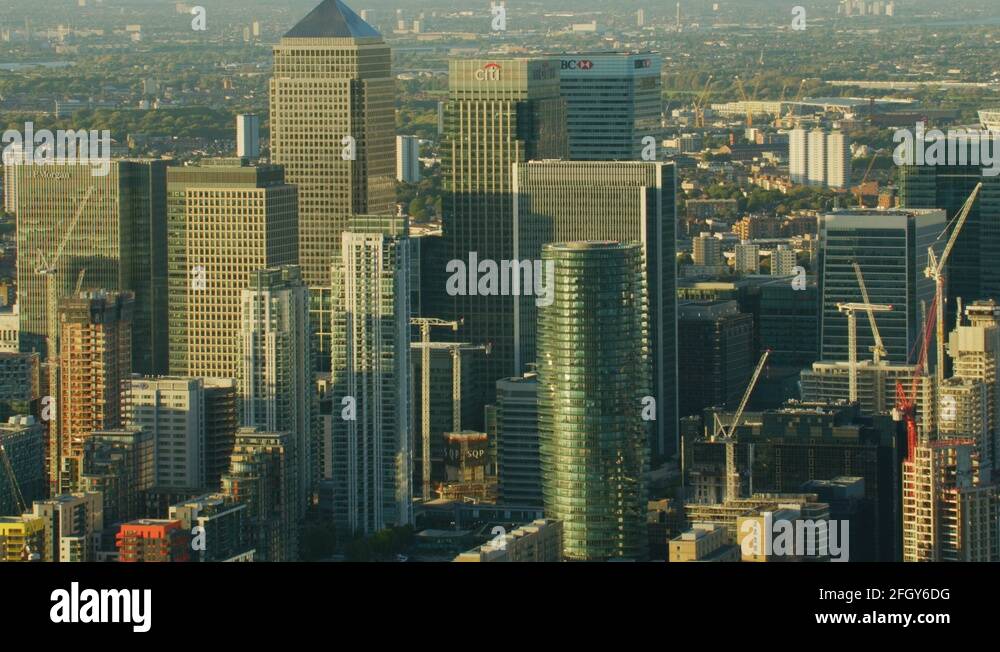 Millwall docks Stock Videos & Footage - HD and 4K Video Clips - Alamy