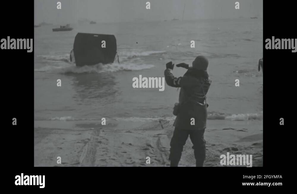 Ww2 landing beach Stock Videos & Footage - HD and 4K Video Clips - Alamy