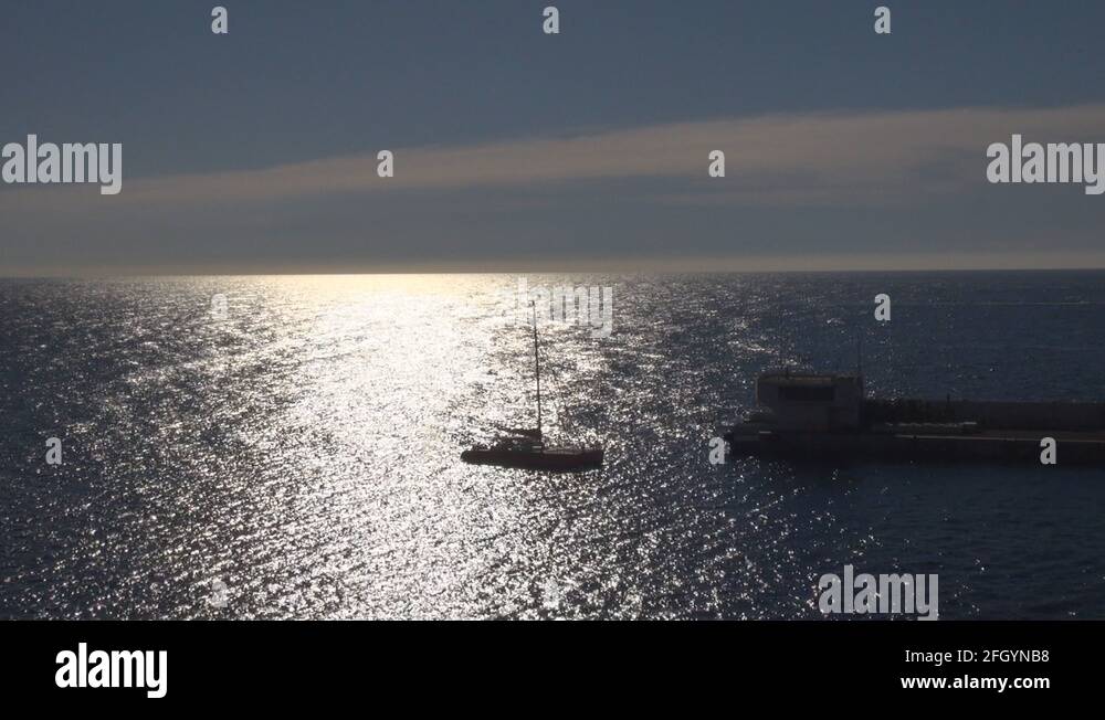 Sailing ship effect Stock Videos & Footage - HD and 4K Video Clips - Alamy