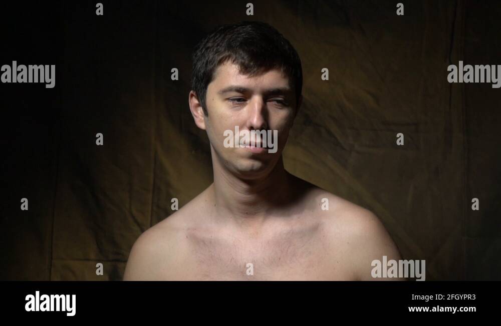 Head on its side Stock Videos & Footage - HD and 4K Video Clips - Alamy