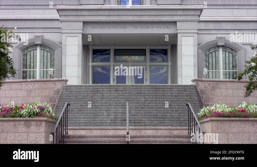 Mormon temple doors Stock Videos & Footage - HD and 4K Video Clips - Alamy