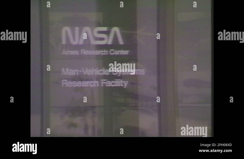 1980s sign Stock Videos & Footage - HD and 4K Video Clips - Alamy