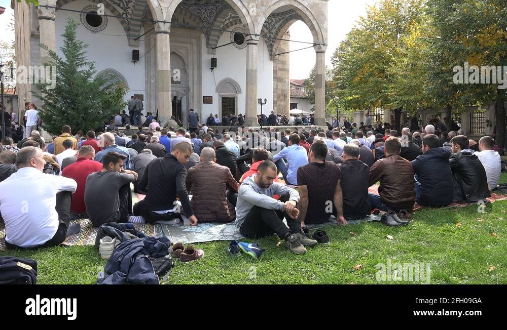 Muslims in europe Stock Videos & Footage - HD and 4K Video Clips - Alamy