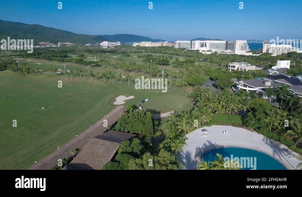 Hainan golf course Stock Videos & Footage - HD and 4K Video Clips - Alamy