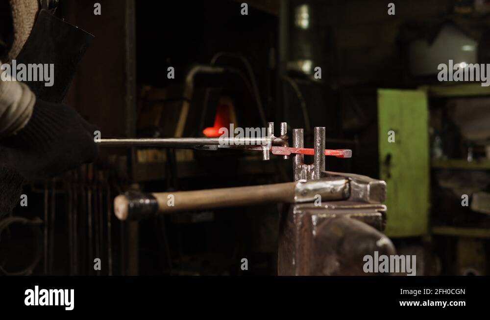 Copper beaten Stock Videos & Footage - HD and 4K Video Clips - Alamy