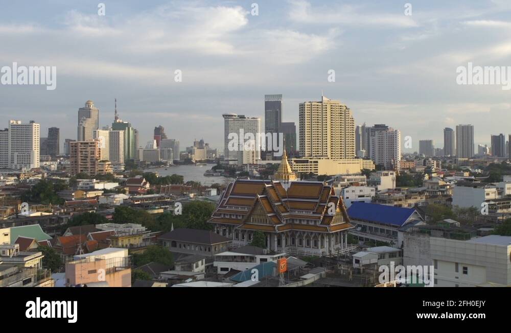 Thialand temple Stock Videos & Footage - HD and 4K Video Clips - Alamy