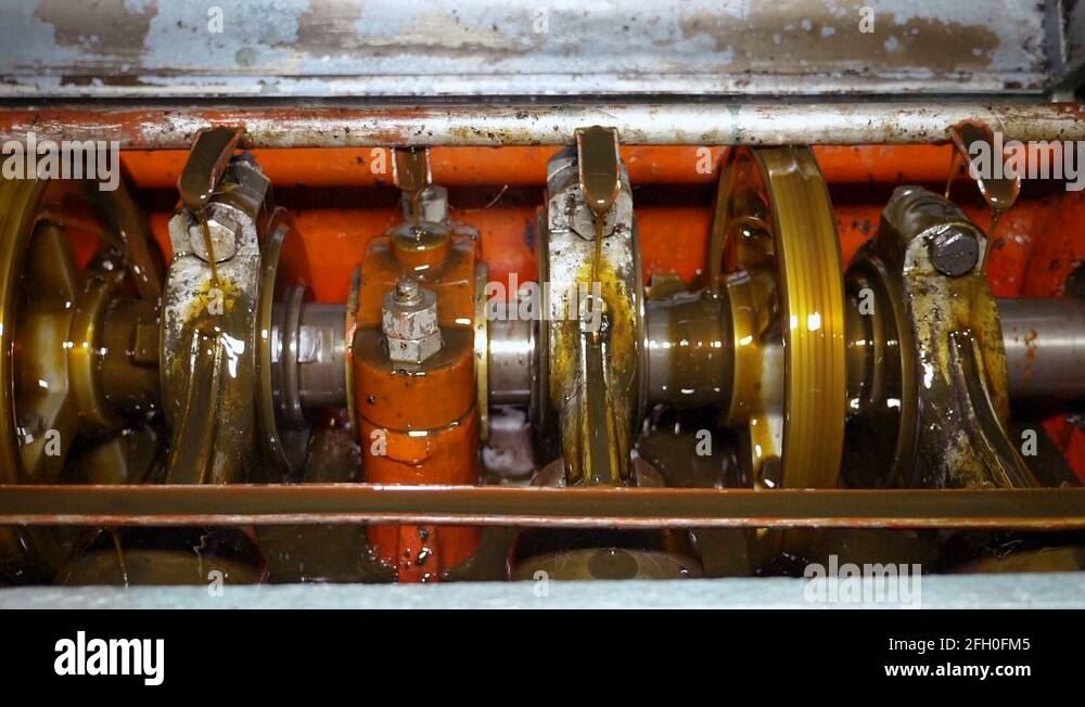 Engine valves Stock Videos & Footage - HD and 4K Video Clips - Alamy