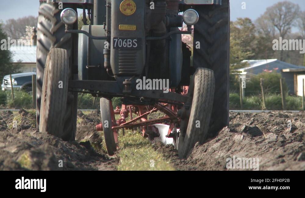 Tractor plough ploughing competition Stock Videos & Footage - HD and 4K ...