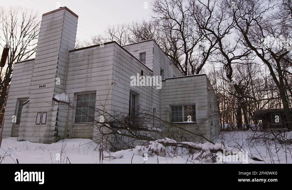 Abandoned house exterior Stock Videos & Footage - HD and 4K Video Clips ...