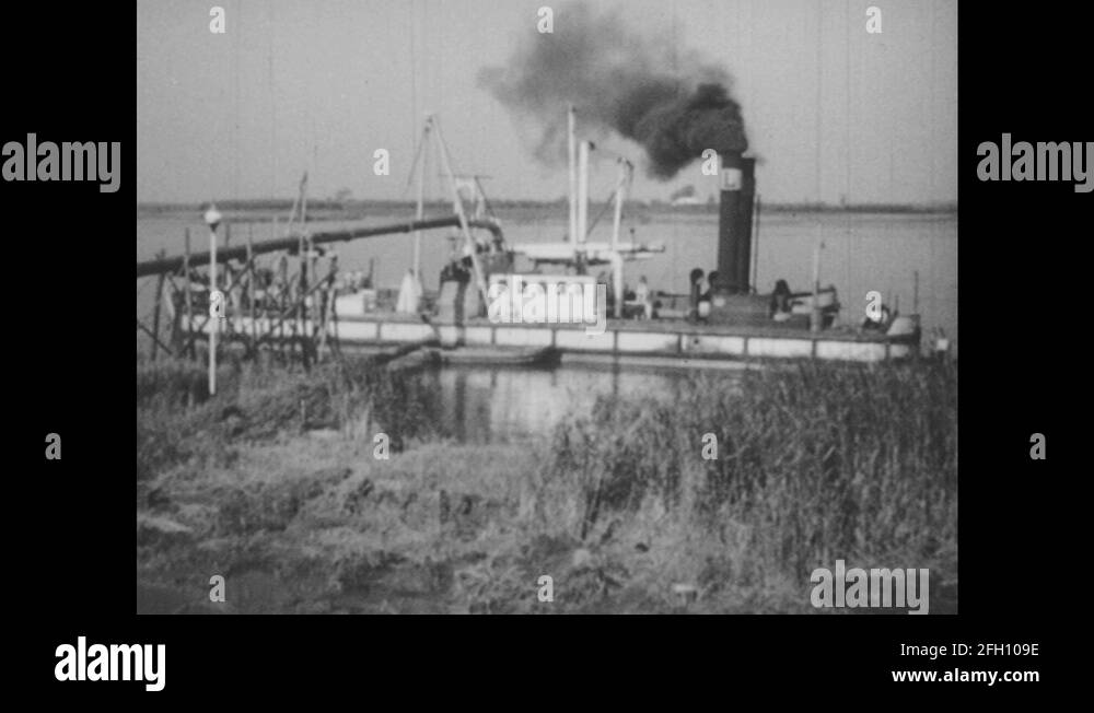 1940s steamboat Stock Videos & Footage - HD and 4K Video Clips - Alamy